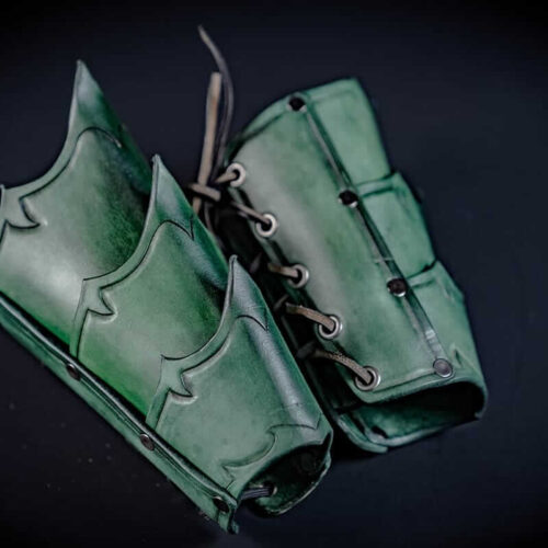 Fantasy Gauntlet Pattern | Prince Armory Academy