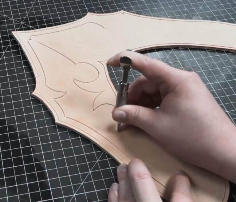 DIY Fantasy Breastplate | Leather Armor Tutorial