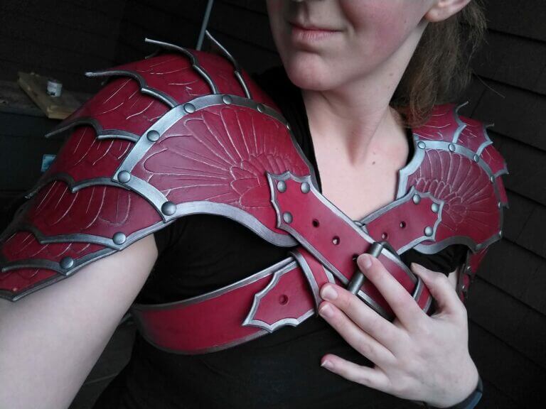 Fantasy Spaulders Pattern+ | Prince Armory Academy