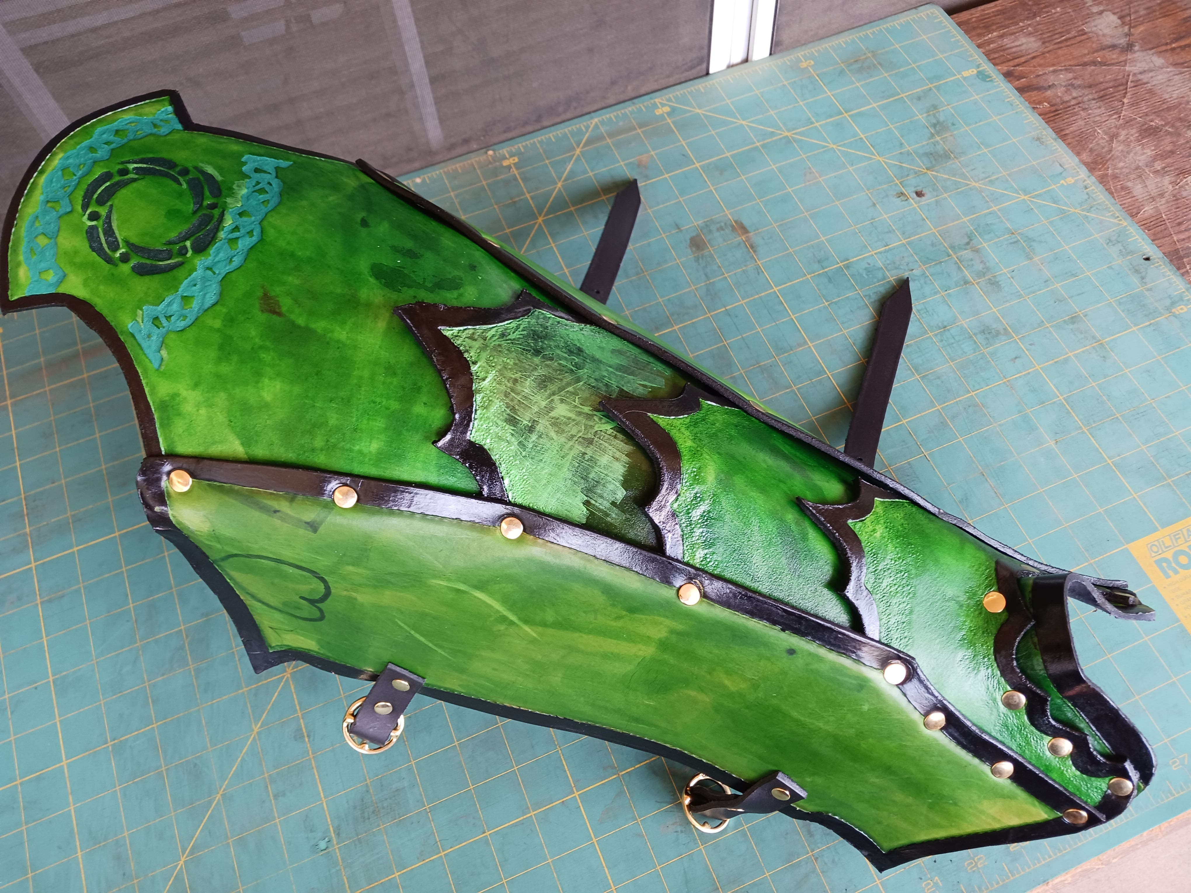 Fantasy Greaves Pattern | Prince Armory Academy